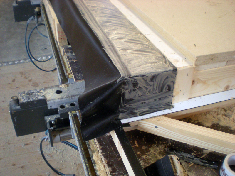 Von Grund auf dicht - dach+holzbau