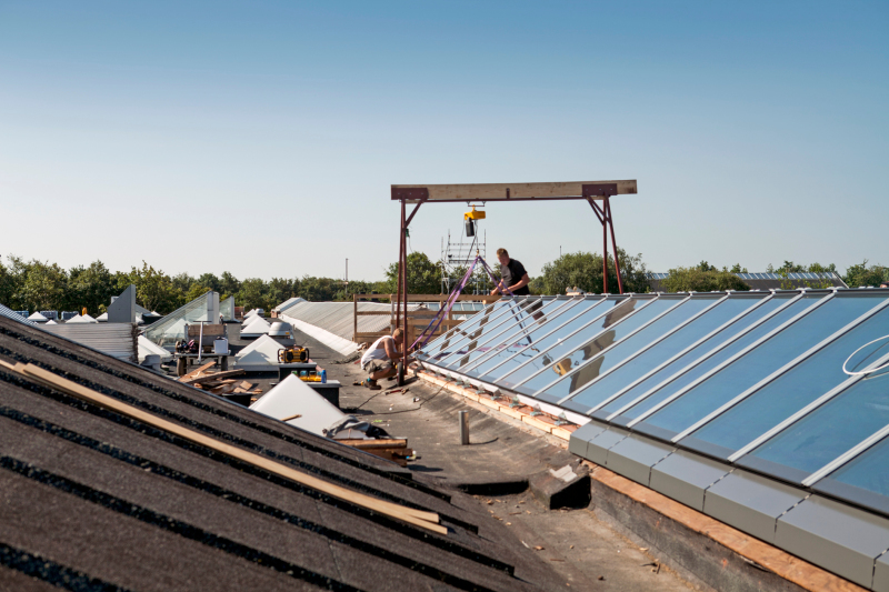 Amager-Grundschule in Skjern erhält neue Oberlichter von Velux - dach ...