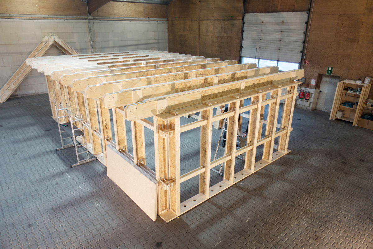 Tragfähiges Bausystem mit Holzstegträgern - dach+holzbau