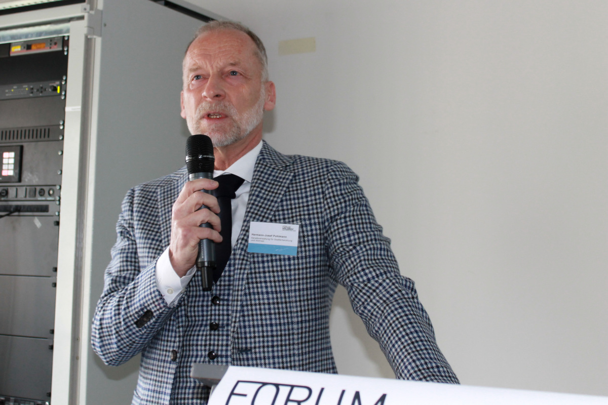 1. Holzbau Kongress 2020 in Berlin - dach+holzbau