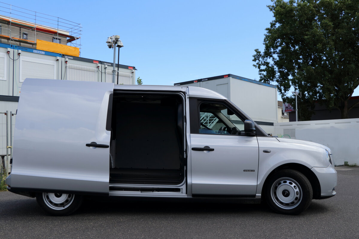 Elektrotransporter mit Extra-Reichweite - dach+holzbau