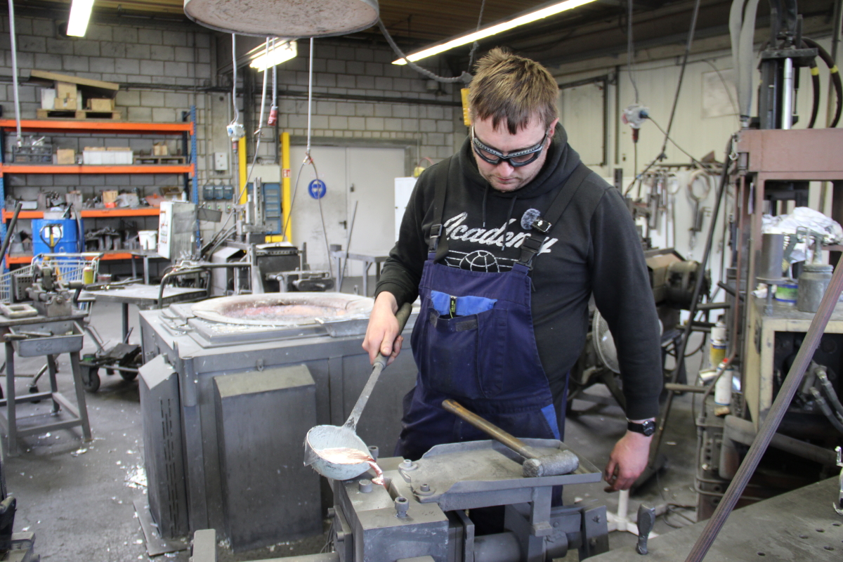 Aluminiumguss für das Dachhandwerk - dach+holzbau