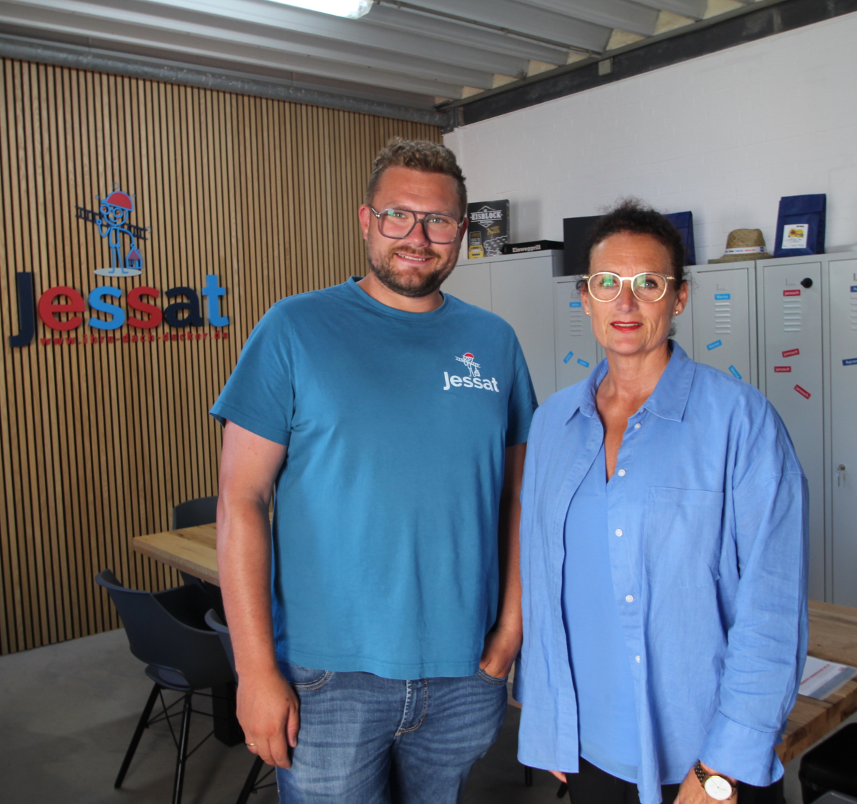 Kleines Team stemmt große Projekte - dach+holzbau