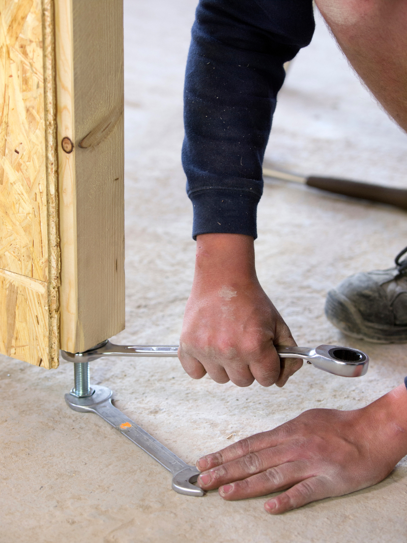 Trennwand aus OSB einfach montieren - dach+holzbau